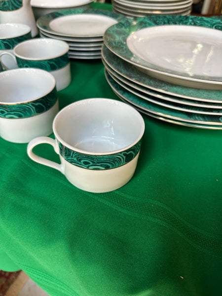 Malachite Dinnerware Collection With Gold Lining – Fig House Vintage