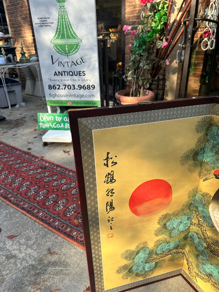 Lightweight Asian Gold Silk Screen With Painted Birds – Fig House Vintage